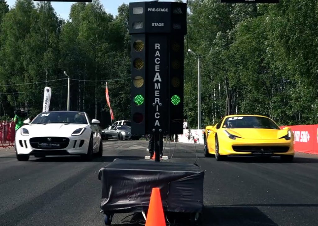 BMW M6 vs Ferrari 458 Italia vs Nissan GT-R AMS – KICKCUBE